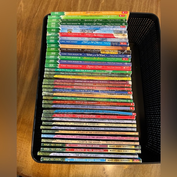 Scholastic | Toys | Magic Tree House Book Collection By Mary Pope ...